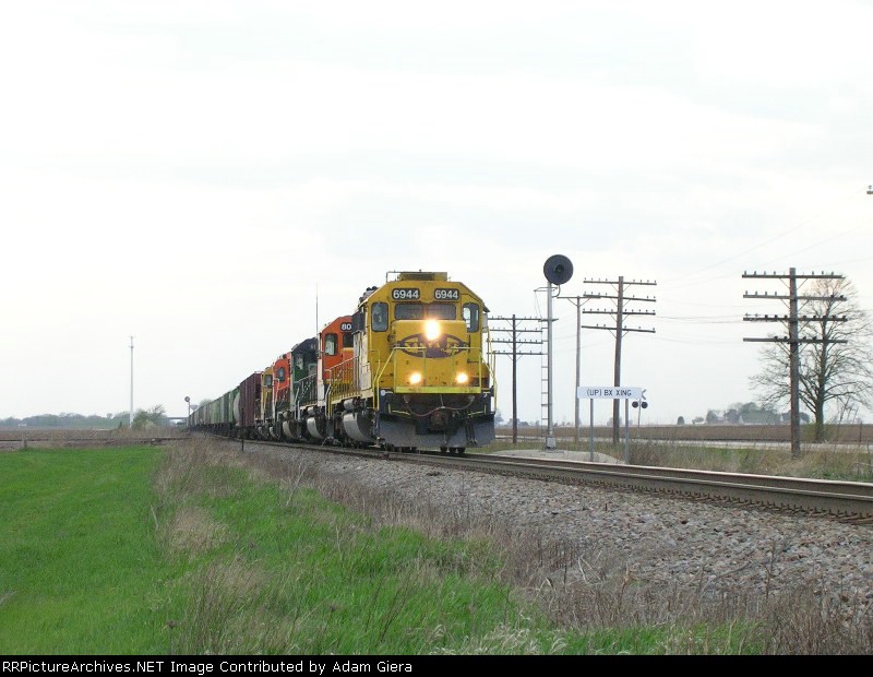 BNSF 6944